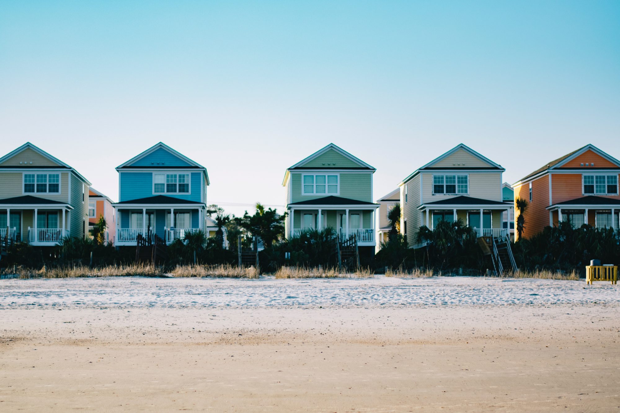 Effect of Salt Water On Houses and Vehicles | Unpakt Blog